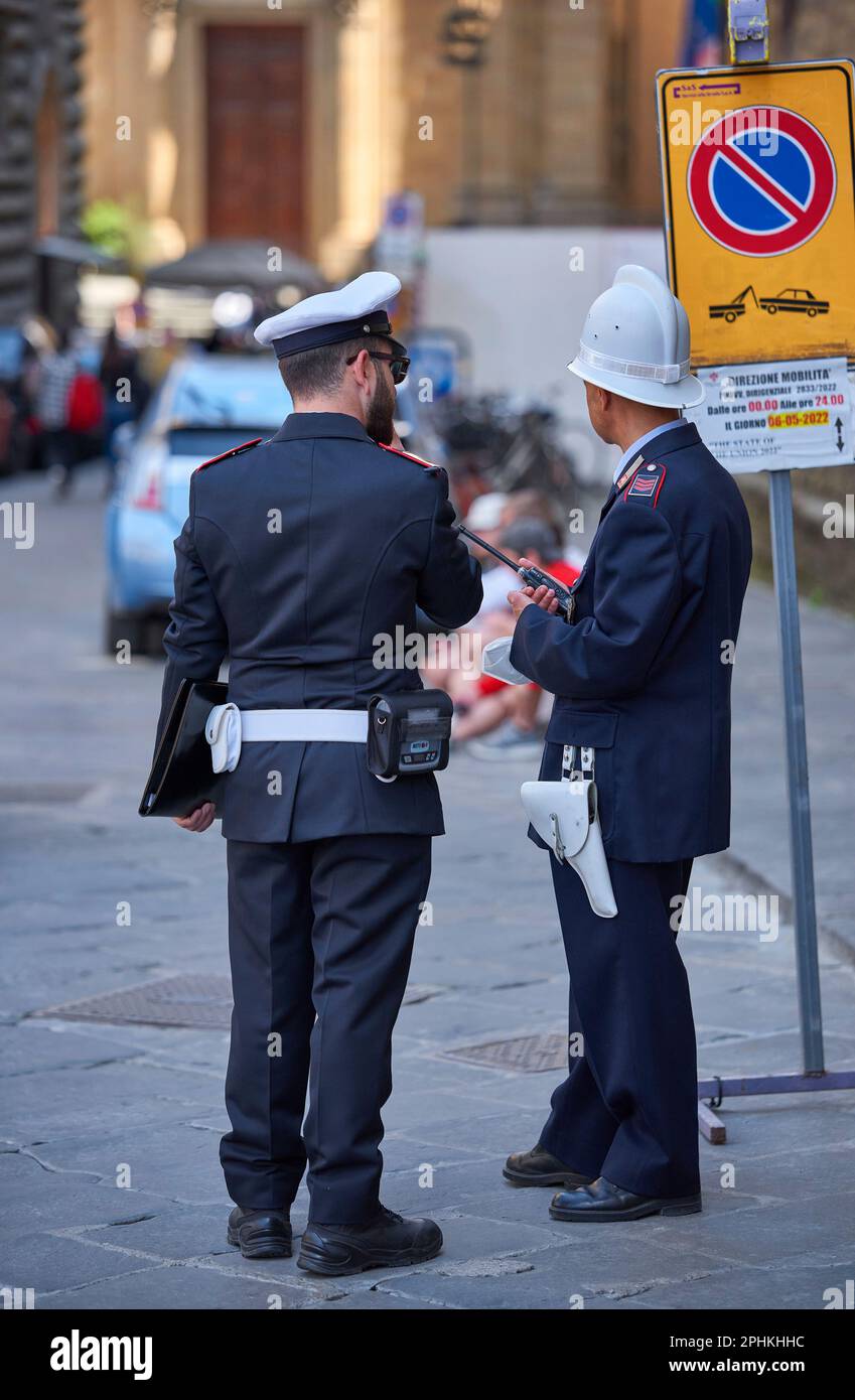 Italian police car florence italy hi-res stock photography and images ...