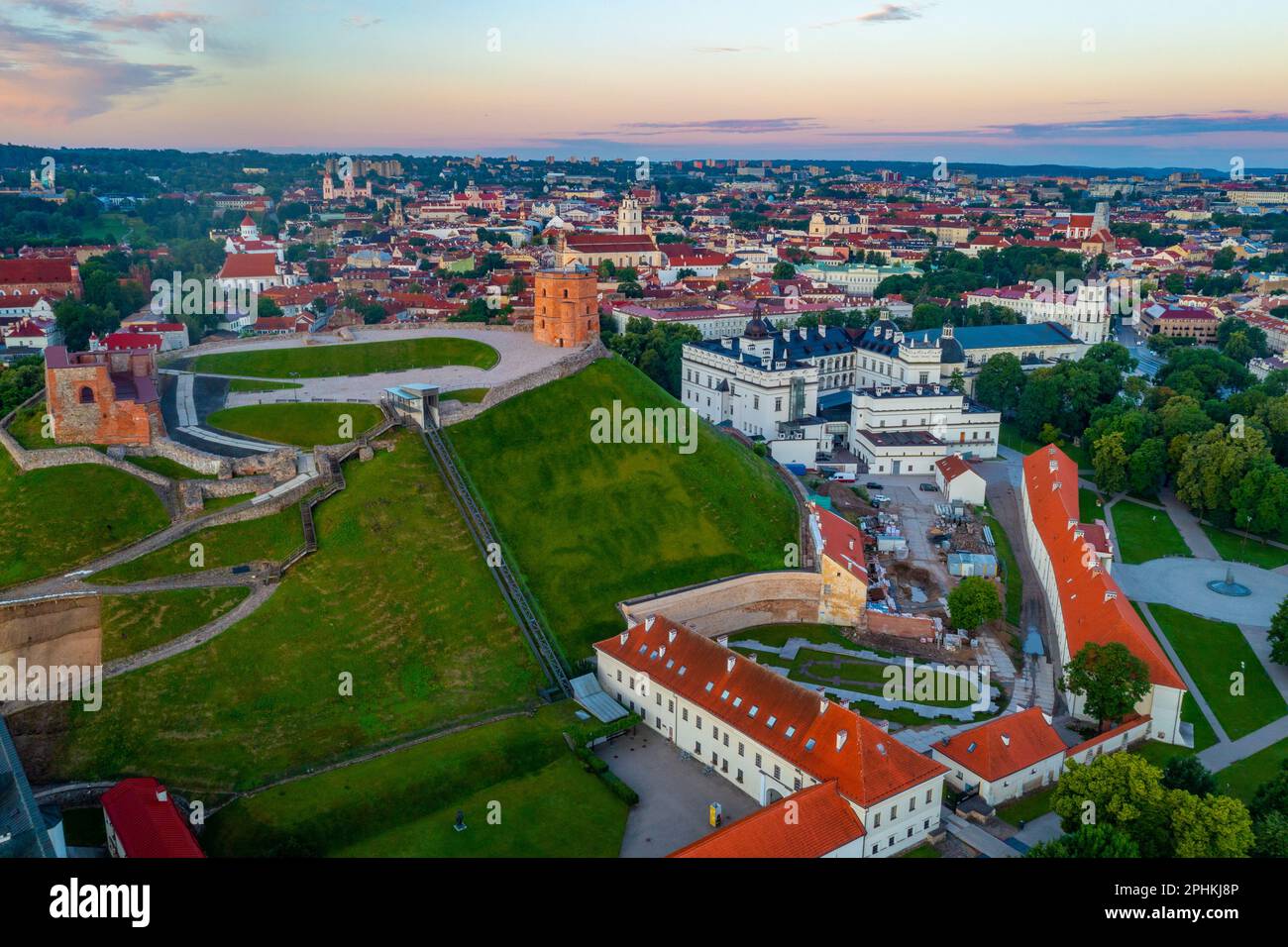 Panorama view of Gediminas castle in the lithuanian capital Vilnus ...