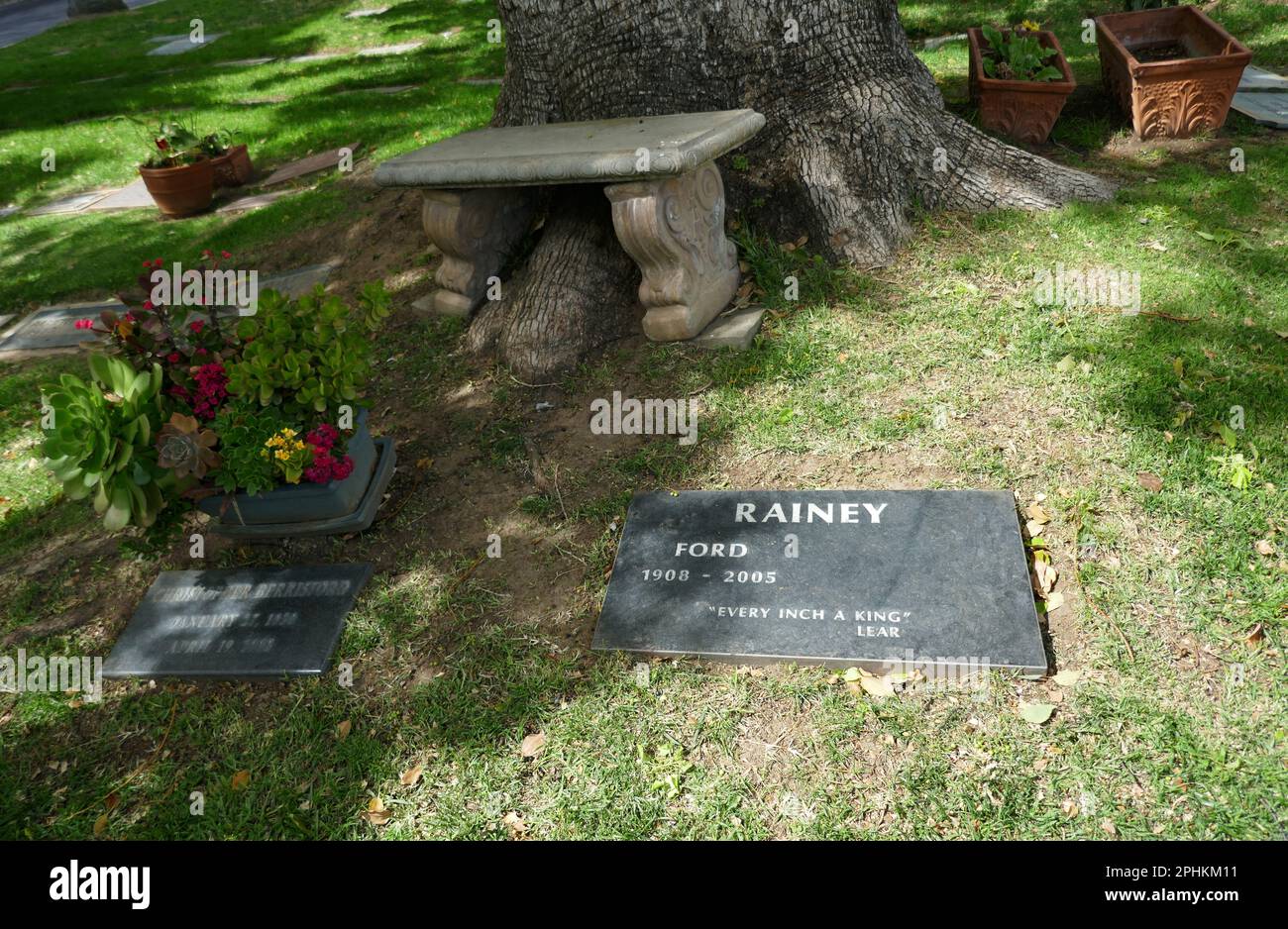 Los Angeles, California, USA 26th March 2023 Actor Ford Rainey's Grave ...