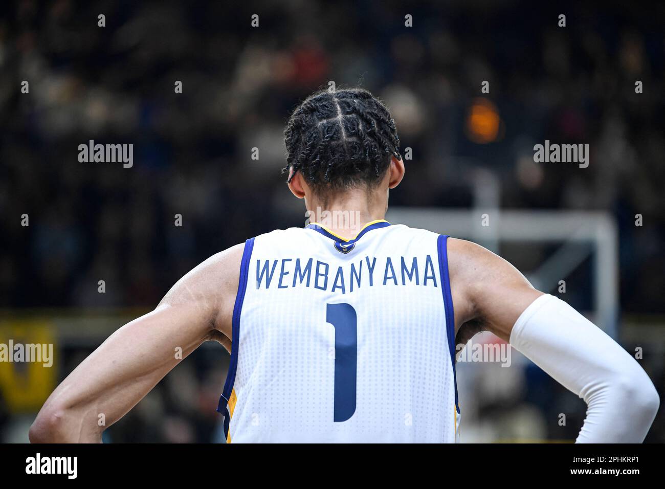 Wembanyama back hi-res stock photography and images - Alamy