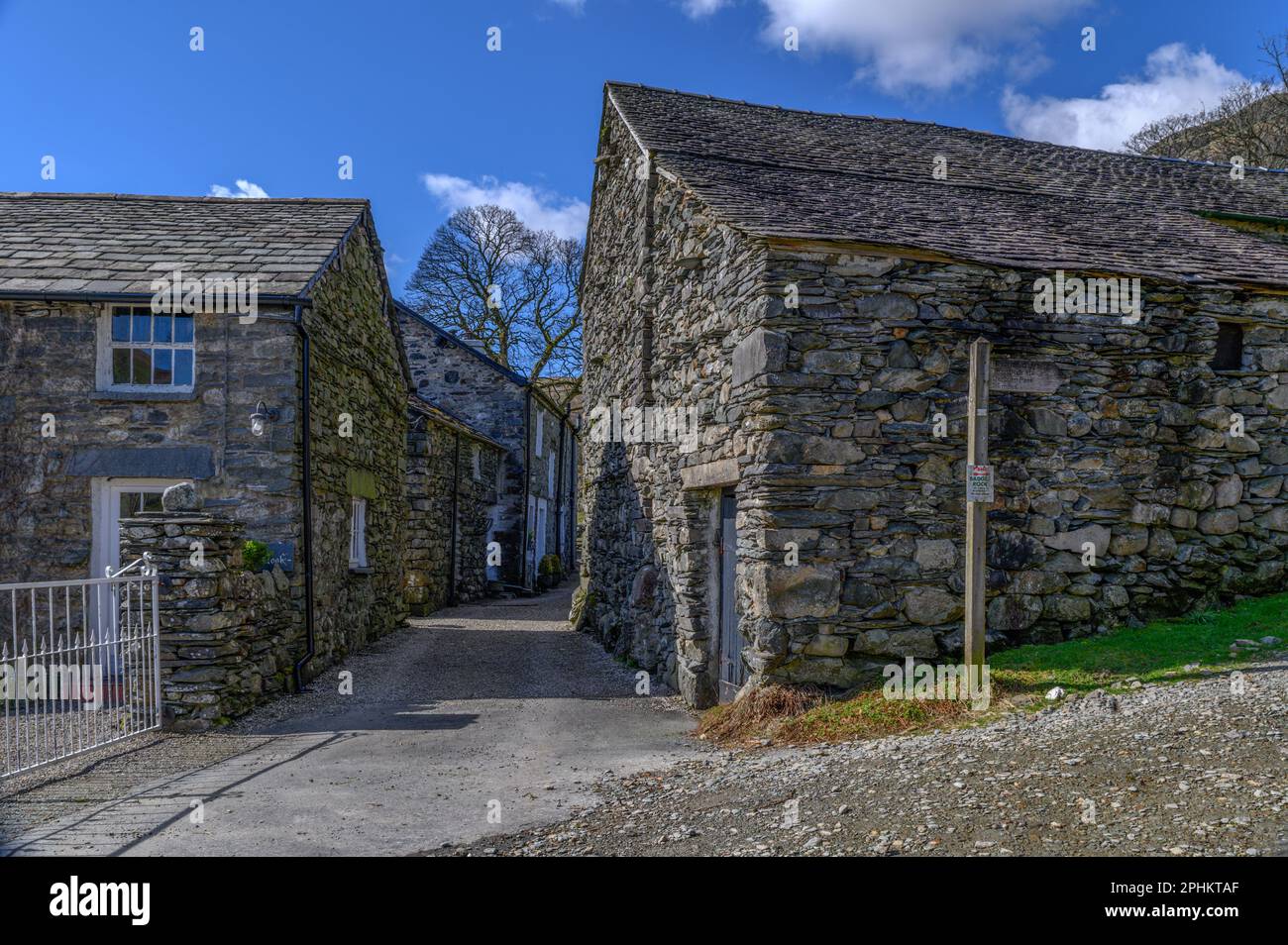 Footpath junction in Kentmere, Cumbria Stock Photo - Alamy