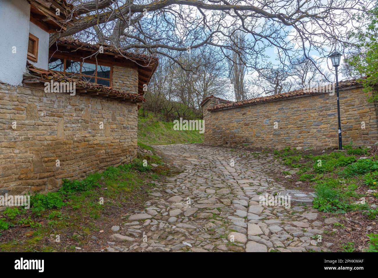 Traditional old houses in Bulgarian village Zheravna Stock Photo - Alamy