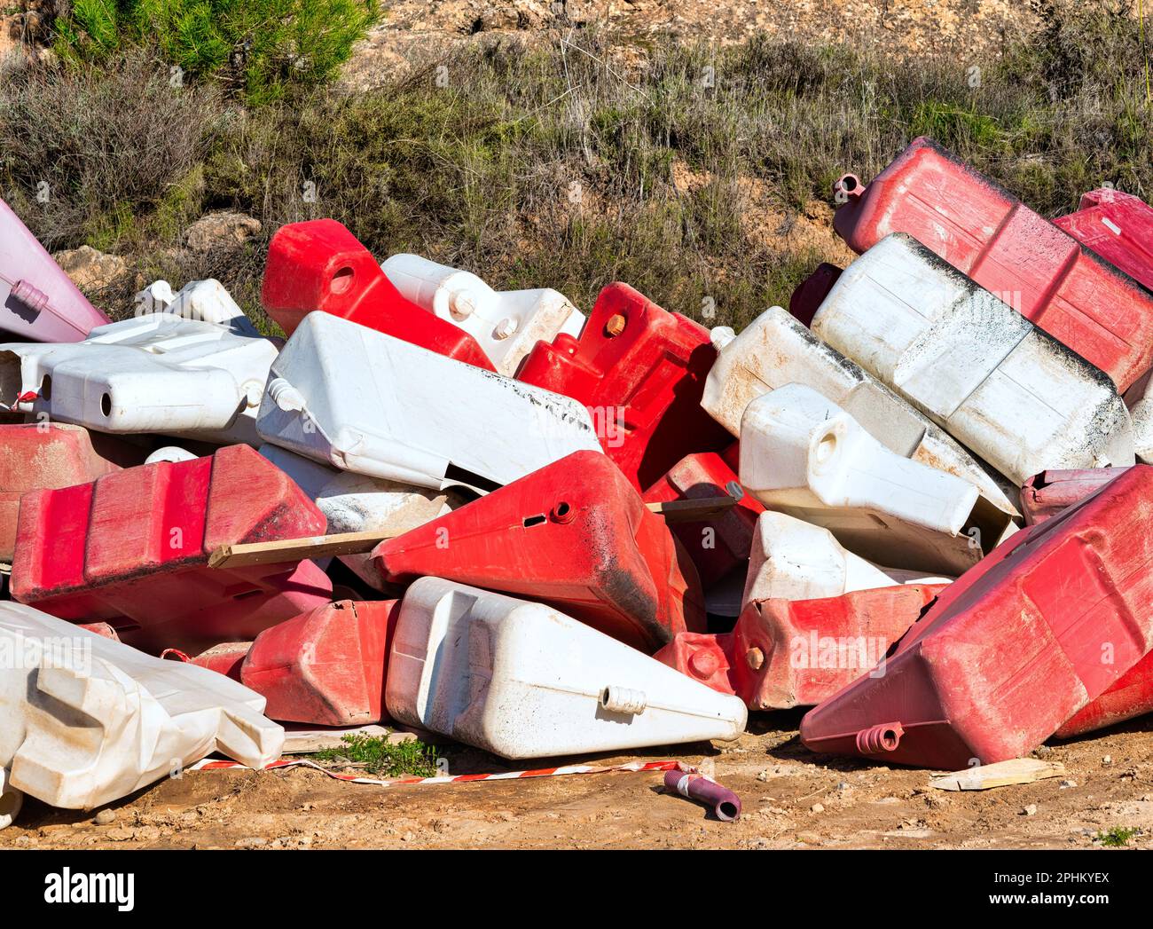 Temporary dump hi-res stock photography and images - Alamy
