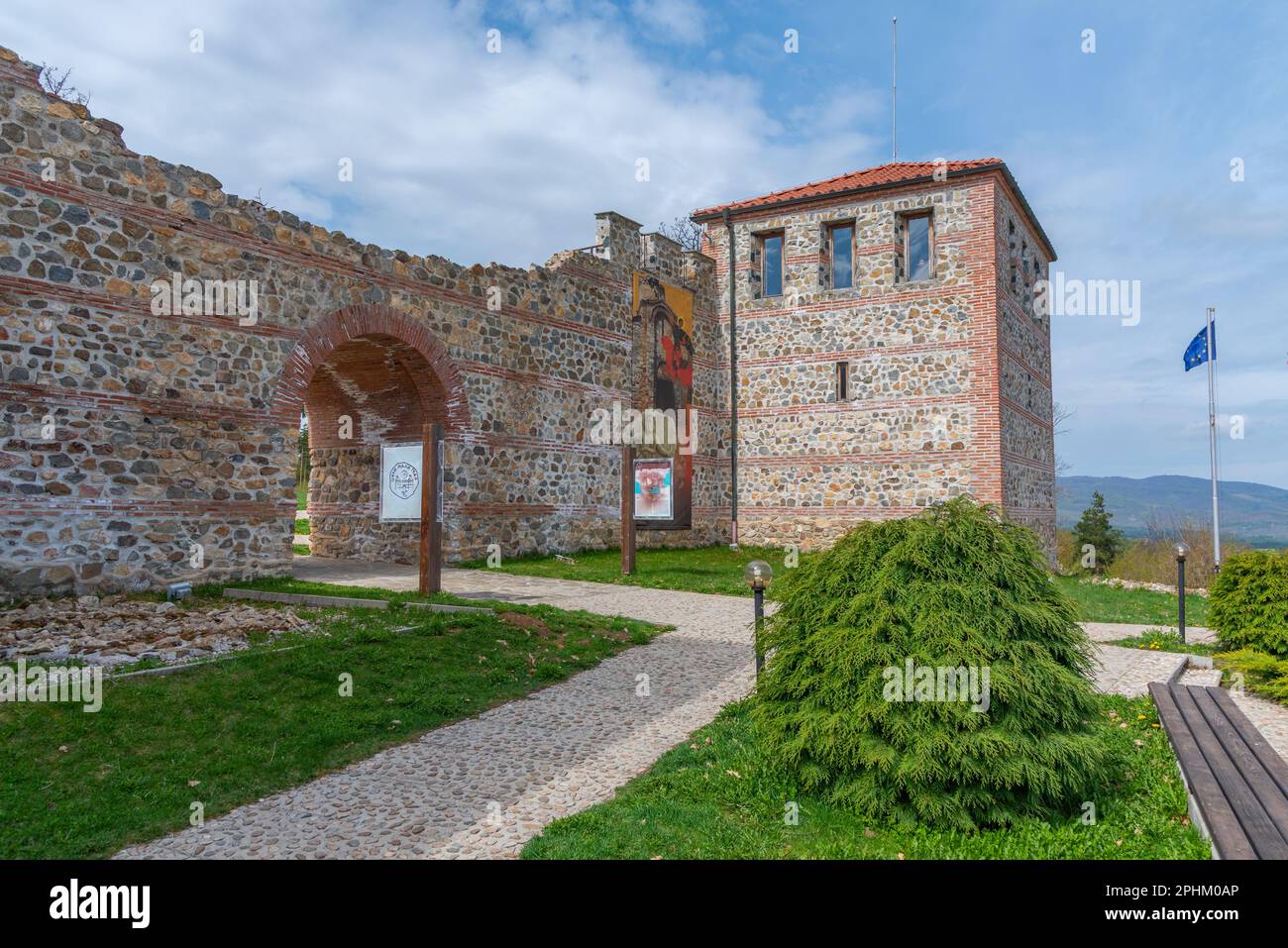 Mali empire ancient hi-res stock photography and images - Alamy