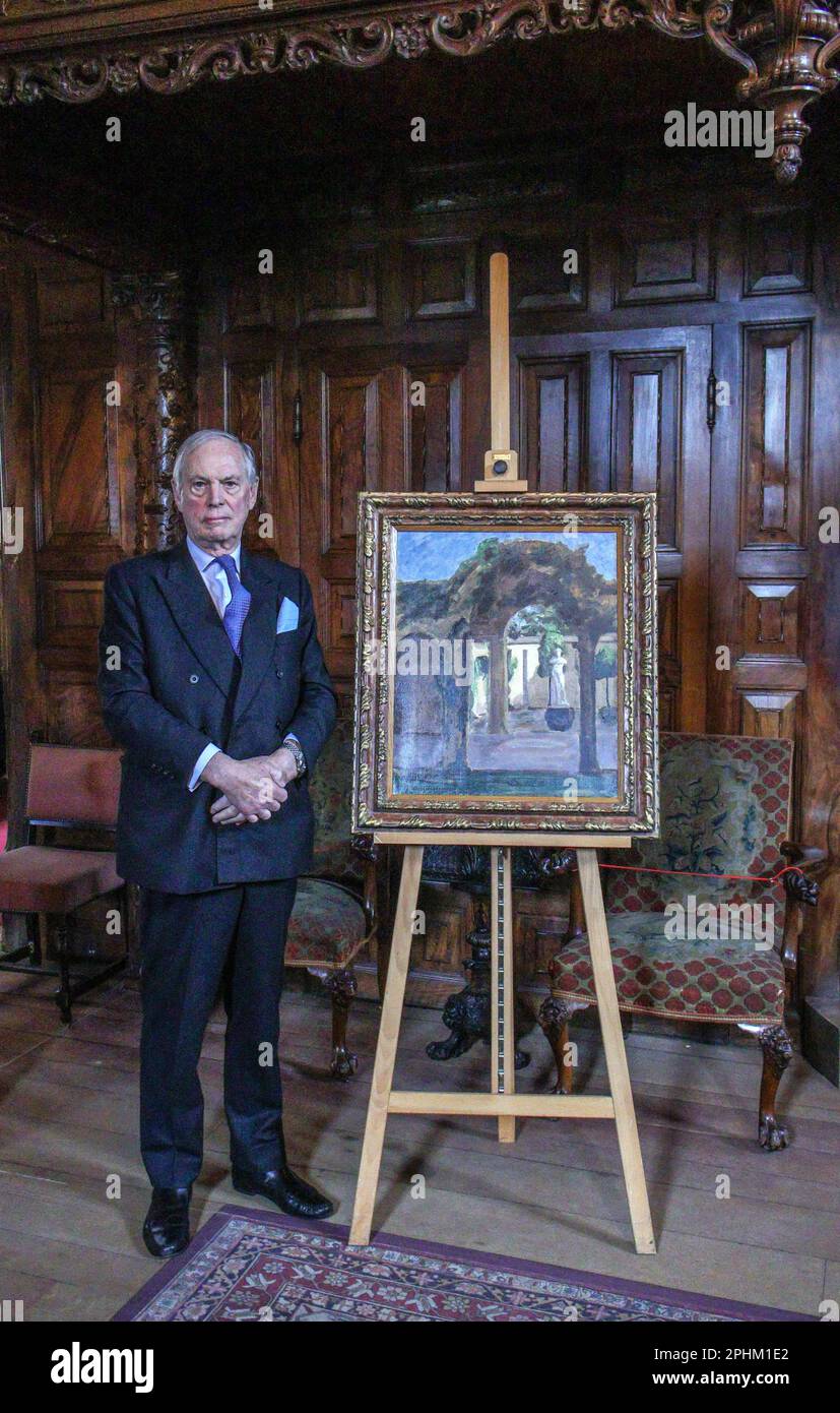 Kent, Edenbridge, 29 March 2023 Dating from the 1930's the oil painting ...