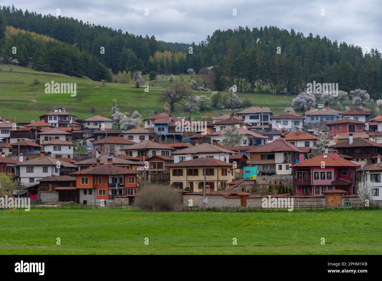 Traditional houses in the Bulgarian town Koprivshtitsa Stock Photo - Alamy