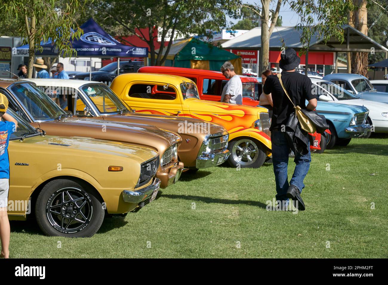 Hot line car hi-res stock photography and images - Alamy