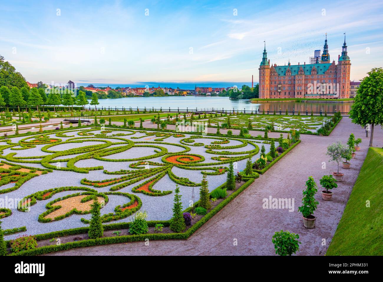 Frederiksborg palace gardens hi-res stock photography and images - Alamy