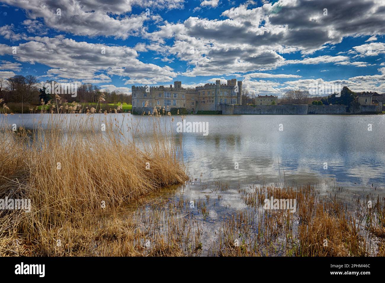 Leeds Castle Kent UK Stock Photo - Alamy