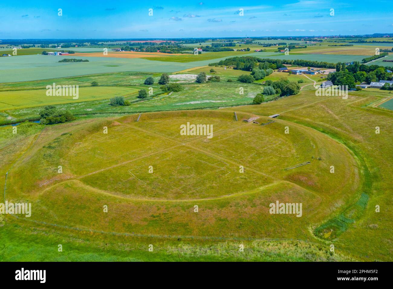 Viking fort fyrkat hi-res stock photography and images - Alamy