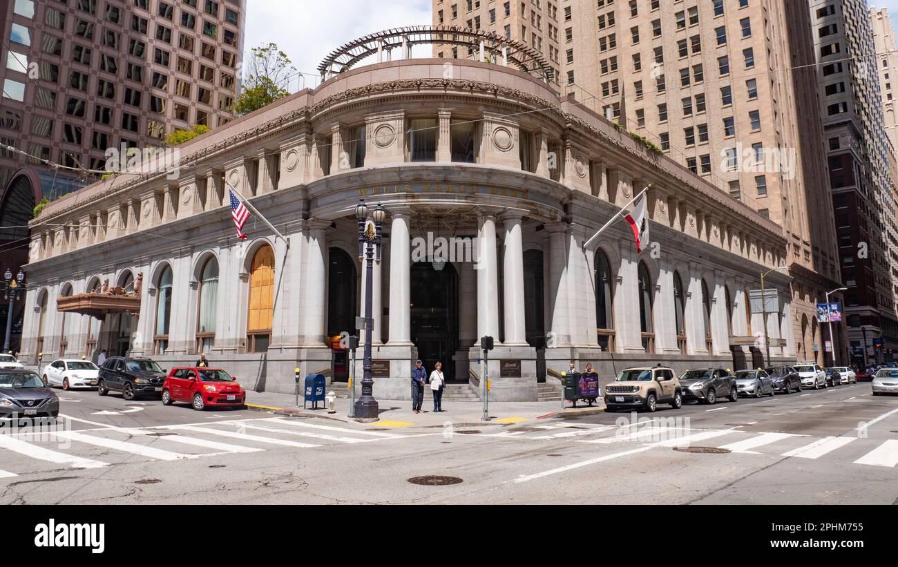 One montgomery tower hi-res stock photography and images - Alamy