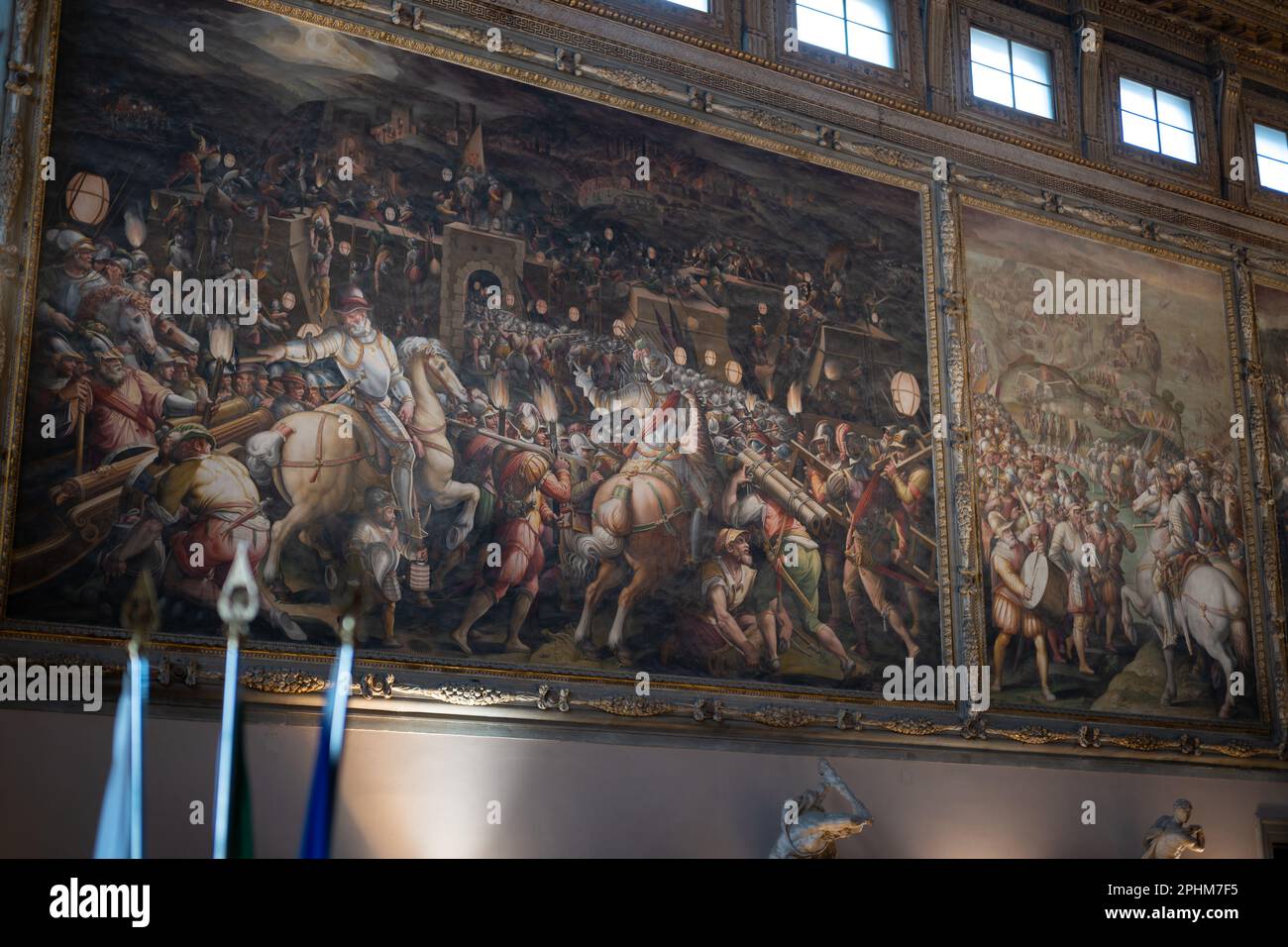 Salone del Cinquecento at the Palazzo Vecchio in Florence. Wall ...