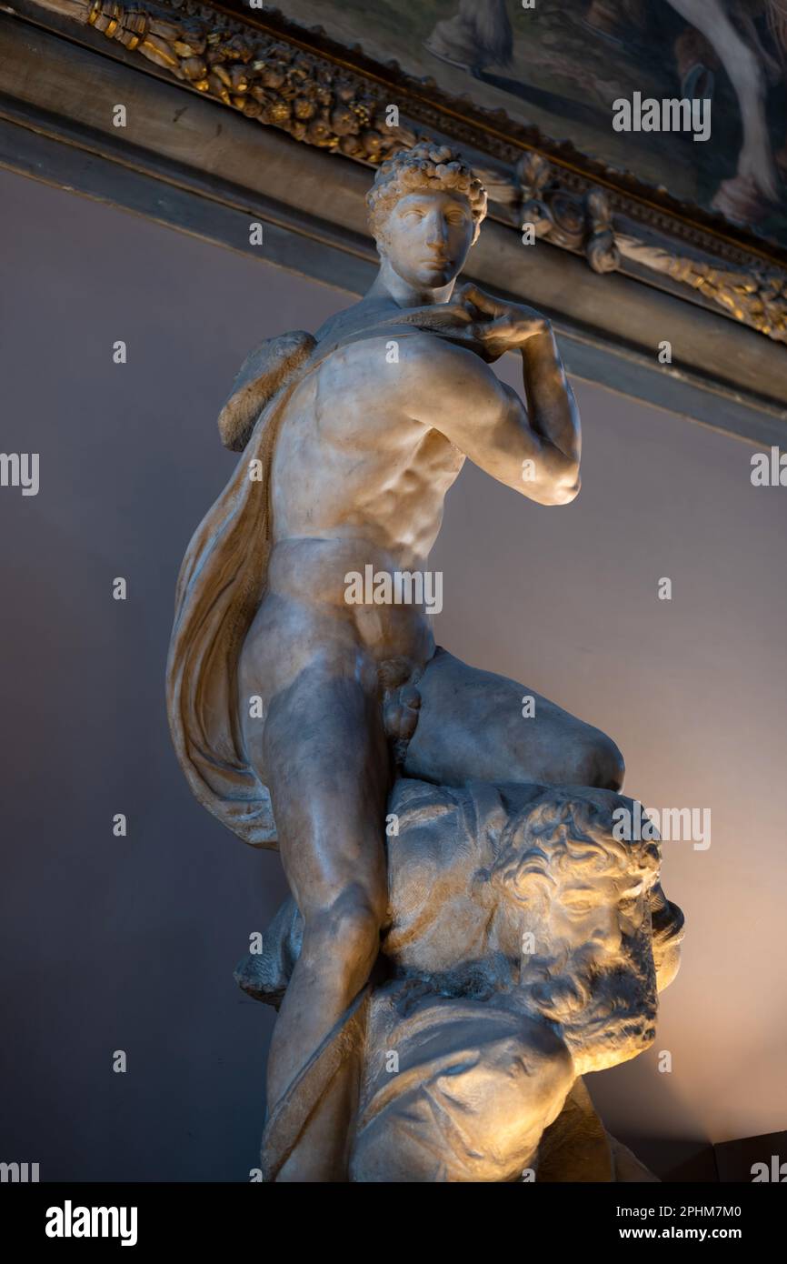 Hall Of The Five Hundred Genius Of Victory