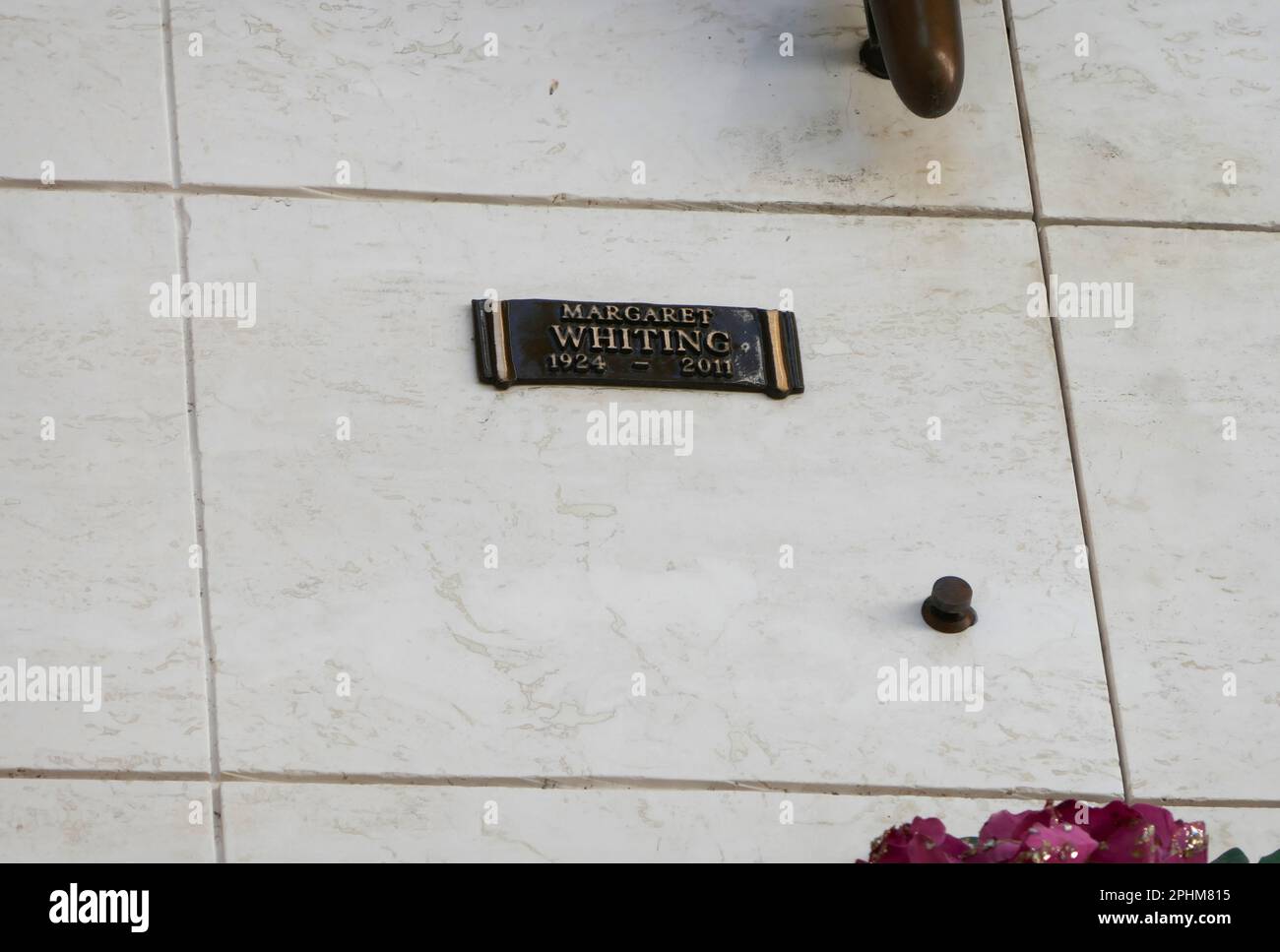 Los Angeles, California, USA 27th March 2023 Singer Margaret Whiting's Grave at Pierce Brothers ...