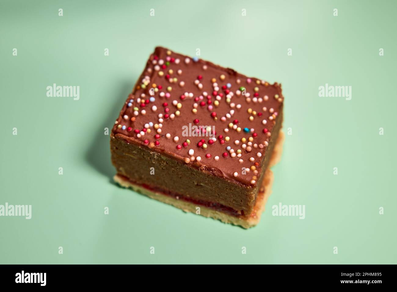 Danish confectionery cake hi-res stock photography and images - Alamy