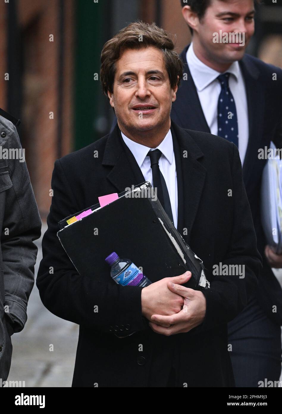 David sherborne lawyer hi-res stock photography and images - Alamy