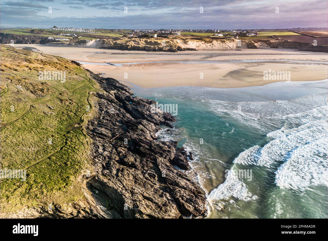 Aerial view estuary and sea uk hi-res stock photography and images - Alamy