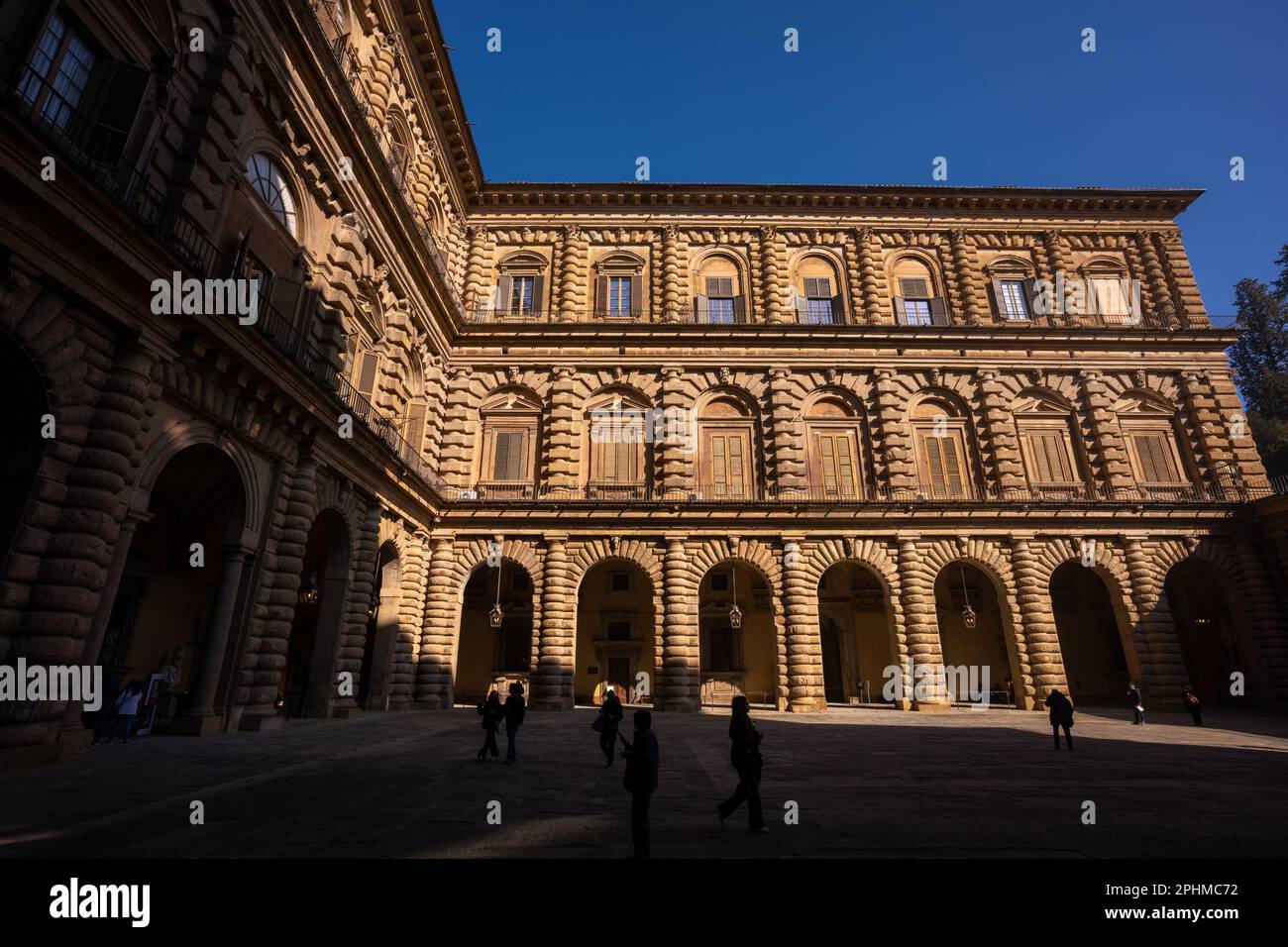 Palazzo pitti in florence hi-res stock photography and images - Alamy