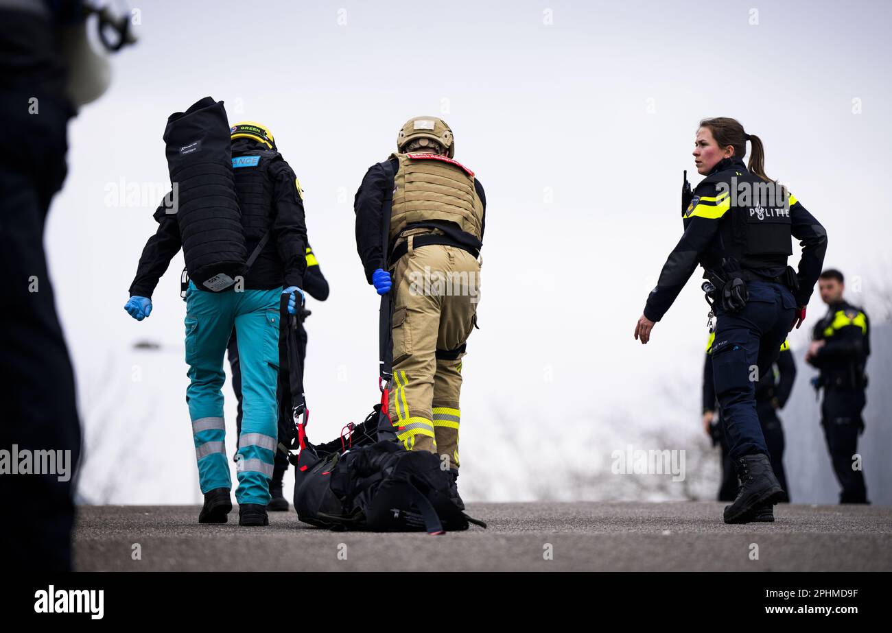 AMSTERDAM - Doctors and police during a large-scale exercise at the ...