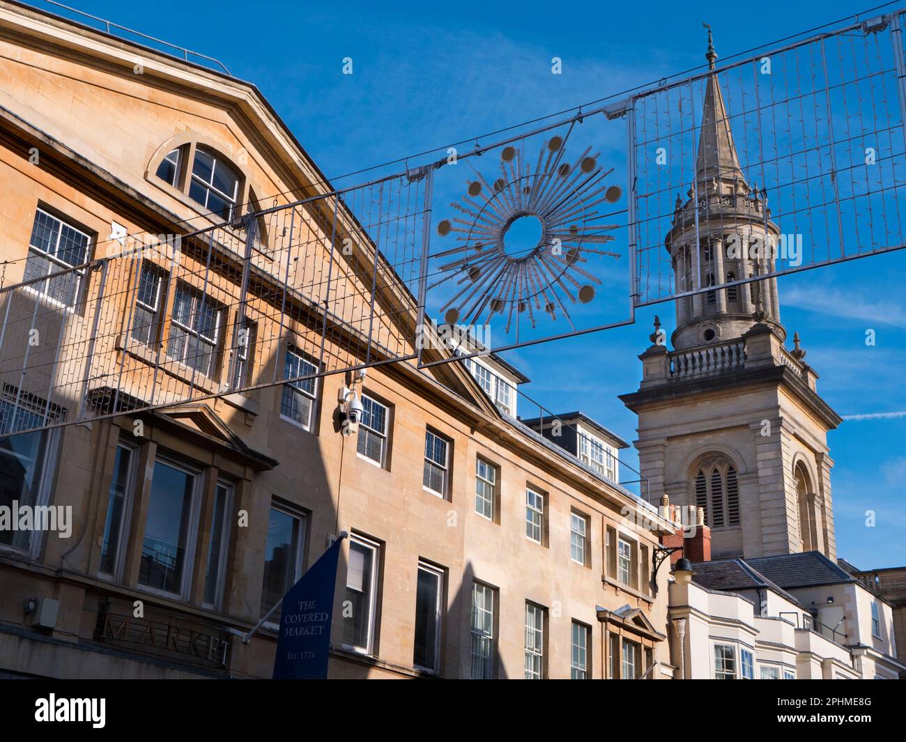 Looking up from Oxford High Street, we see this strange juxtaposition ...