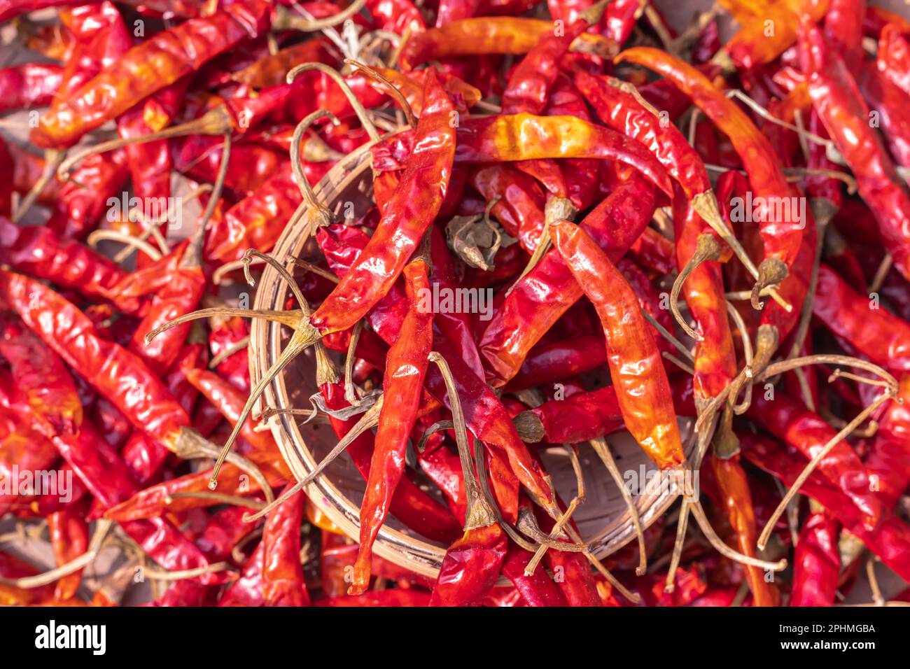red chilli many from flat angle at day Stock Photo - Alamy