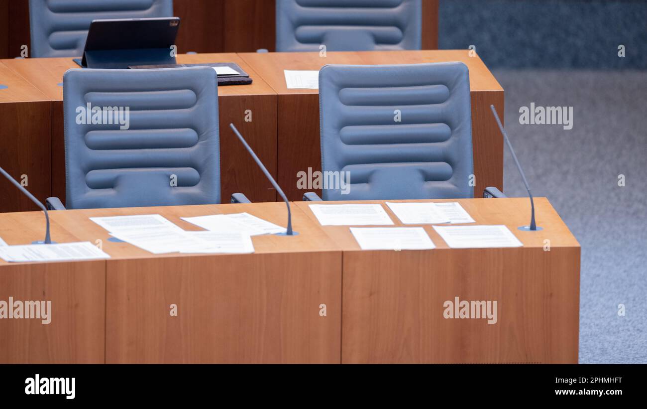 Duesseldorf, Germany. 29th Mar, 2023. The government bench in the ...