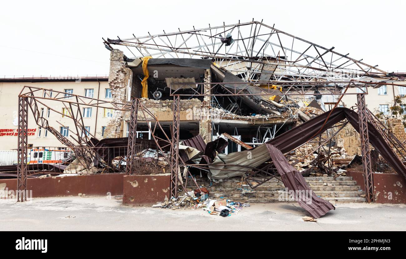 Destroyed emergency medical services hi-res stock photography and ...