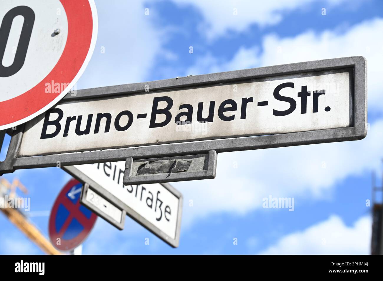 Anti bruno hi-res stock photography and images - Alamy