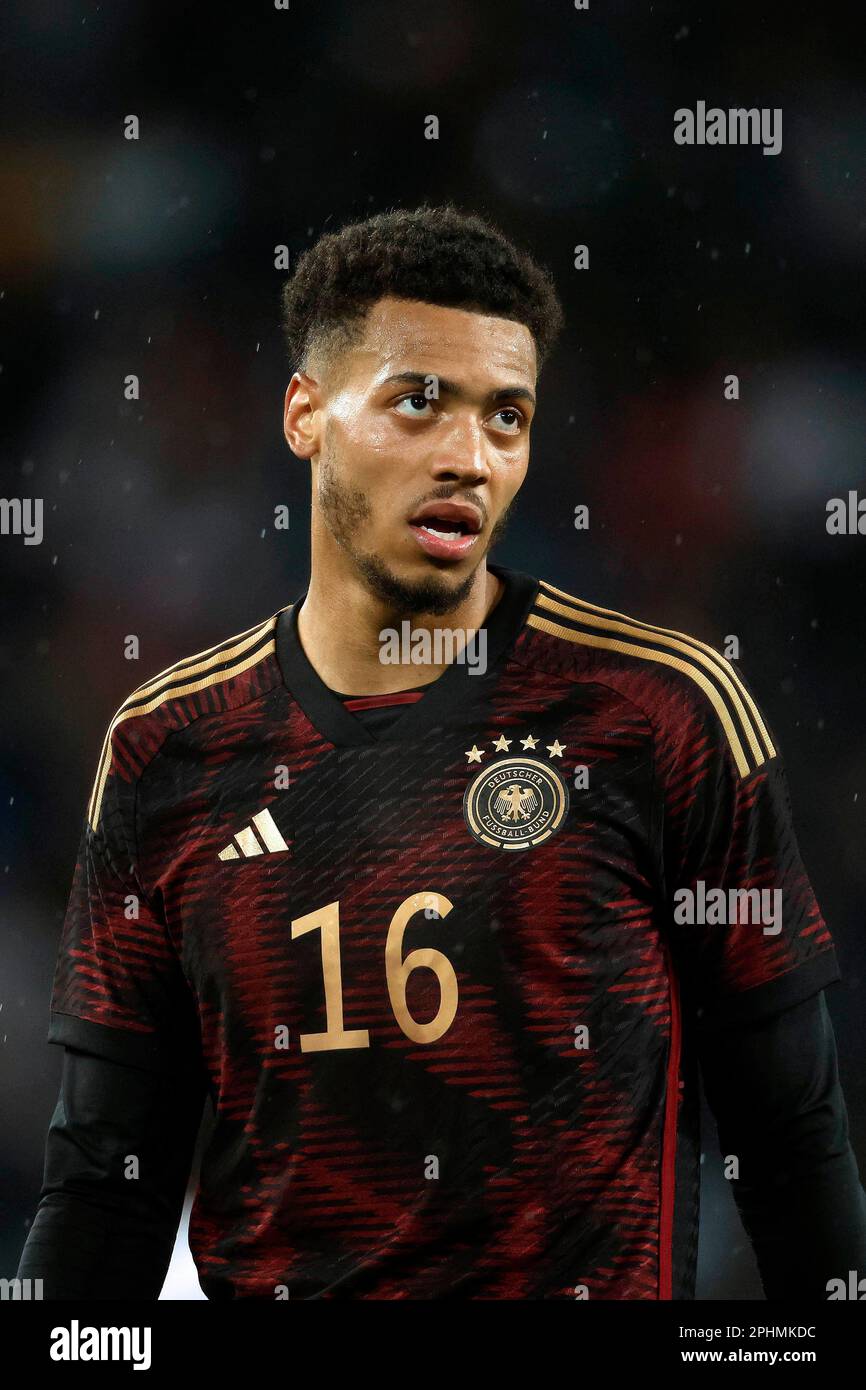 Landerspiel men hi-res stock photography and images - Alamy