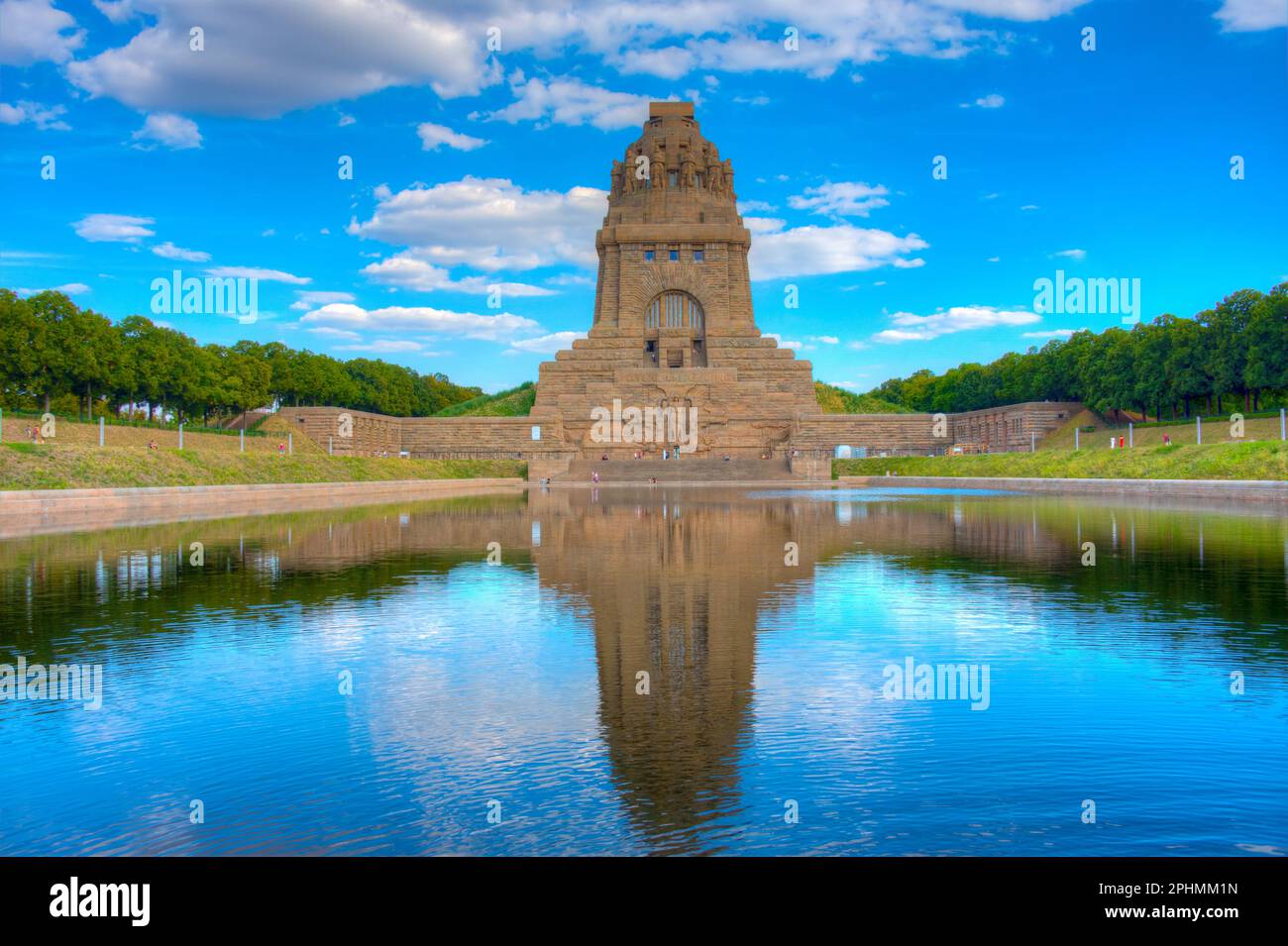 Napoleon denkmal statue hi-res stock photography and images - Alamy