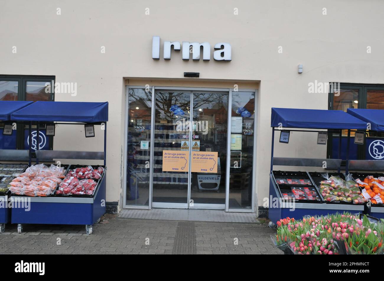 Irma grocery store hi-res stock photography and images - Alamy