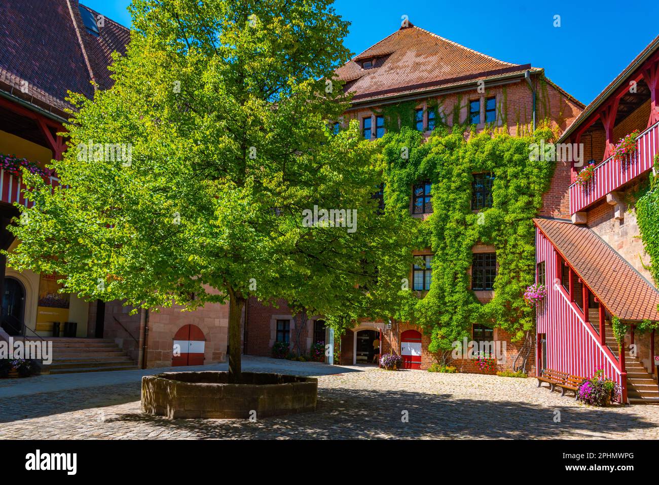 Courtyard of Kaiserburg castle in Nürnberg, Germany Stock Photo - Alamy