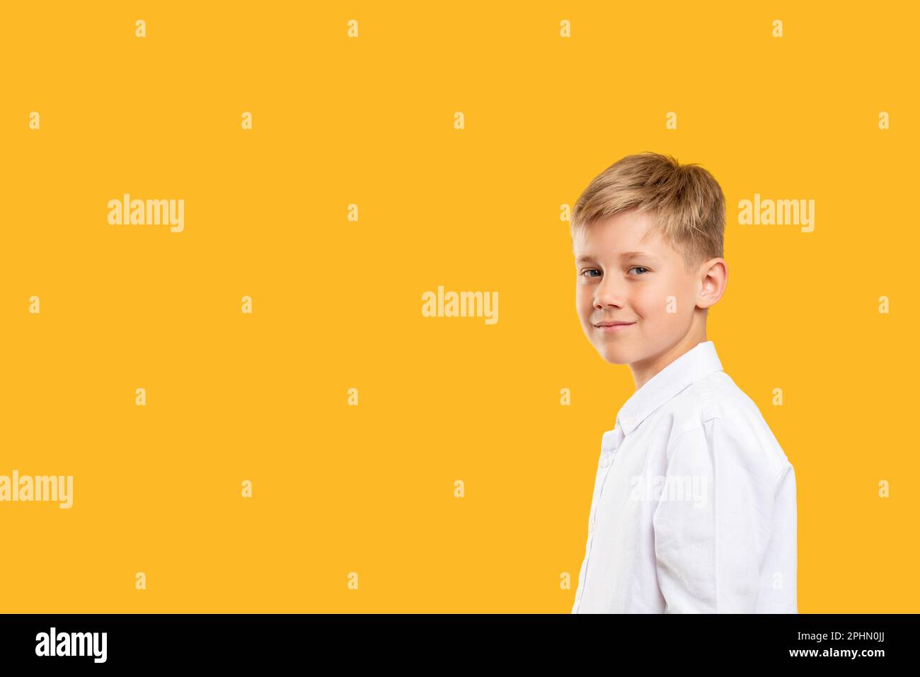 confident child portrait back to school smart boy Stock Photo - Alamy
