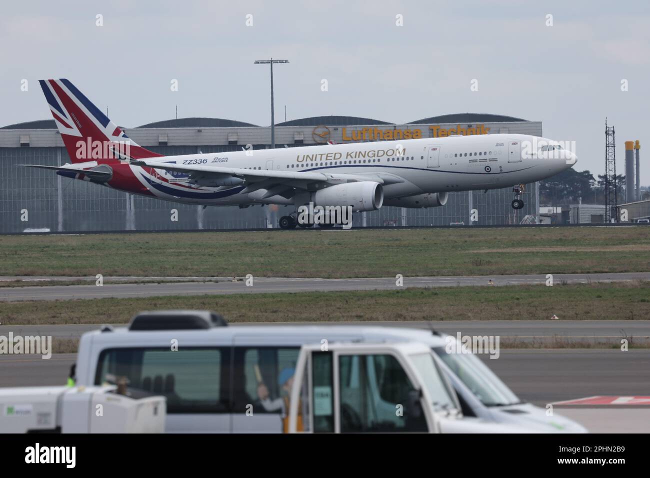 Berlin, Germany. 29th Mar, 2023. The plane of King Charles III of Great ...