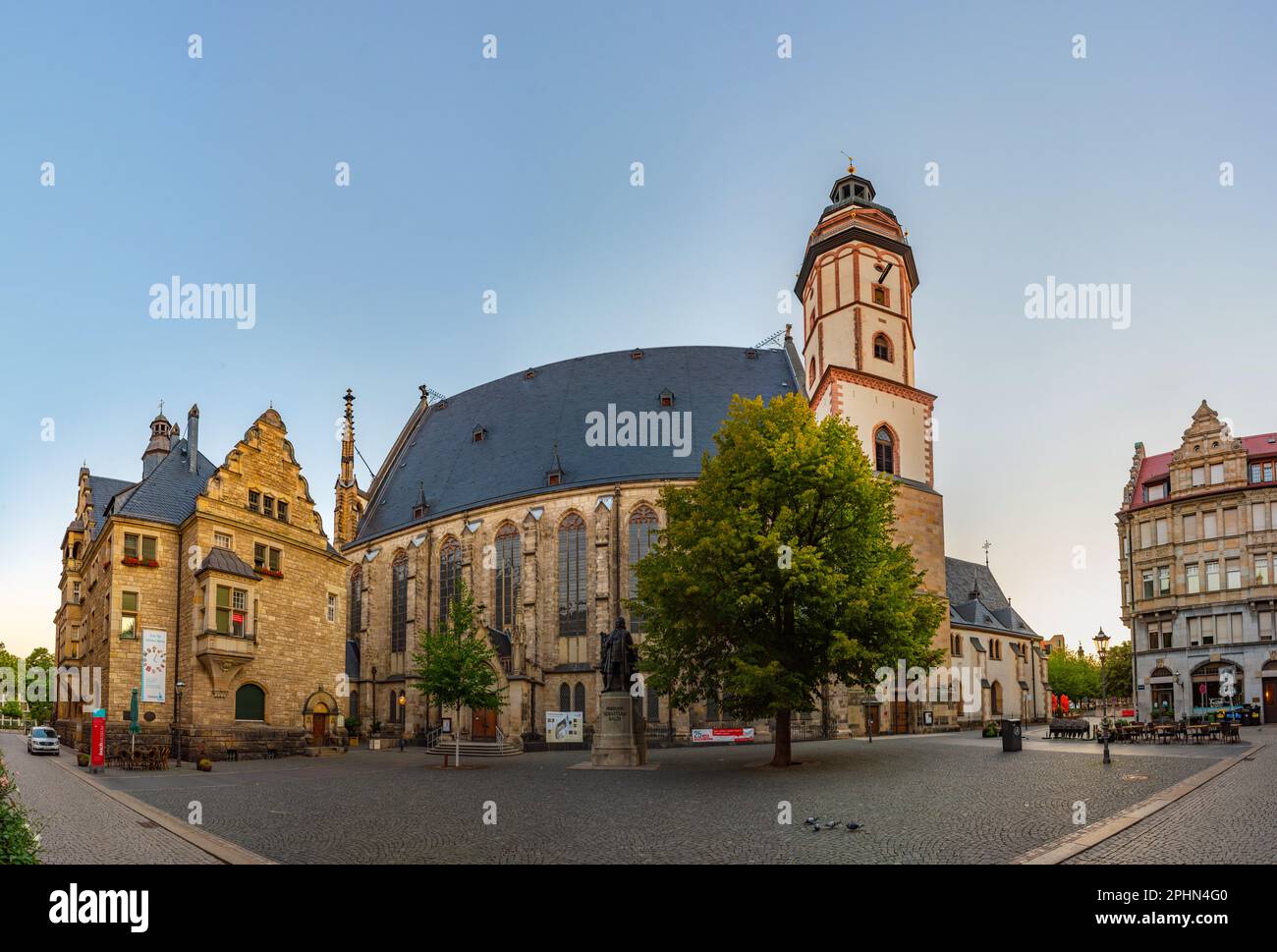 Old bach monument with thomas church hi-res stock photography and ...