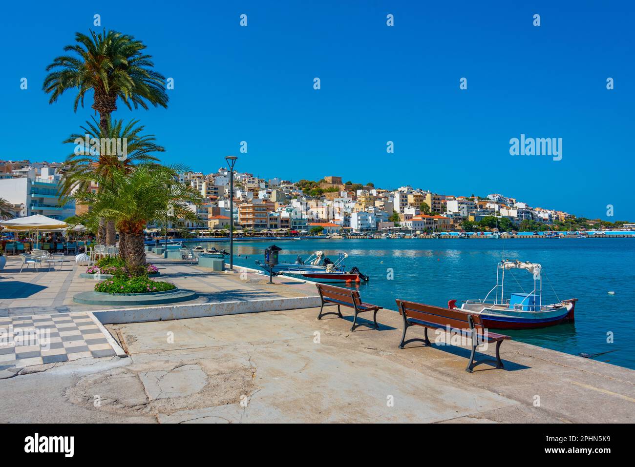 Seaside promenade at Greek town Sitia Stock Photo - Alamy