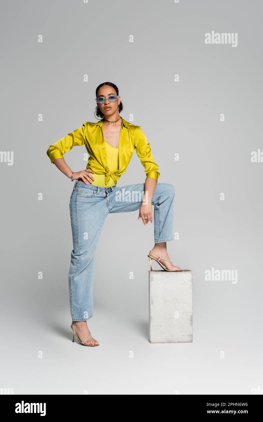 2000s woman shoes hi-res stock photography and images - Alamy