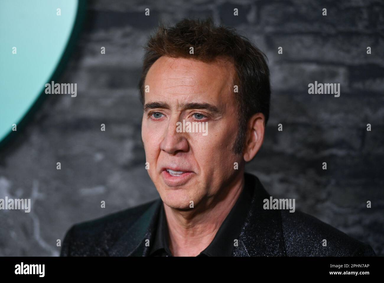 Cage premiere hi-res stock photography and images - Alamy