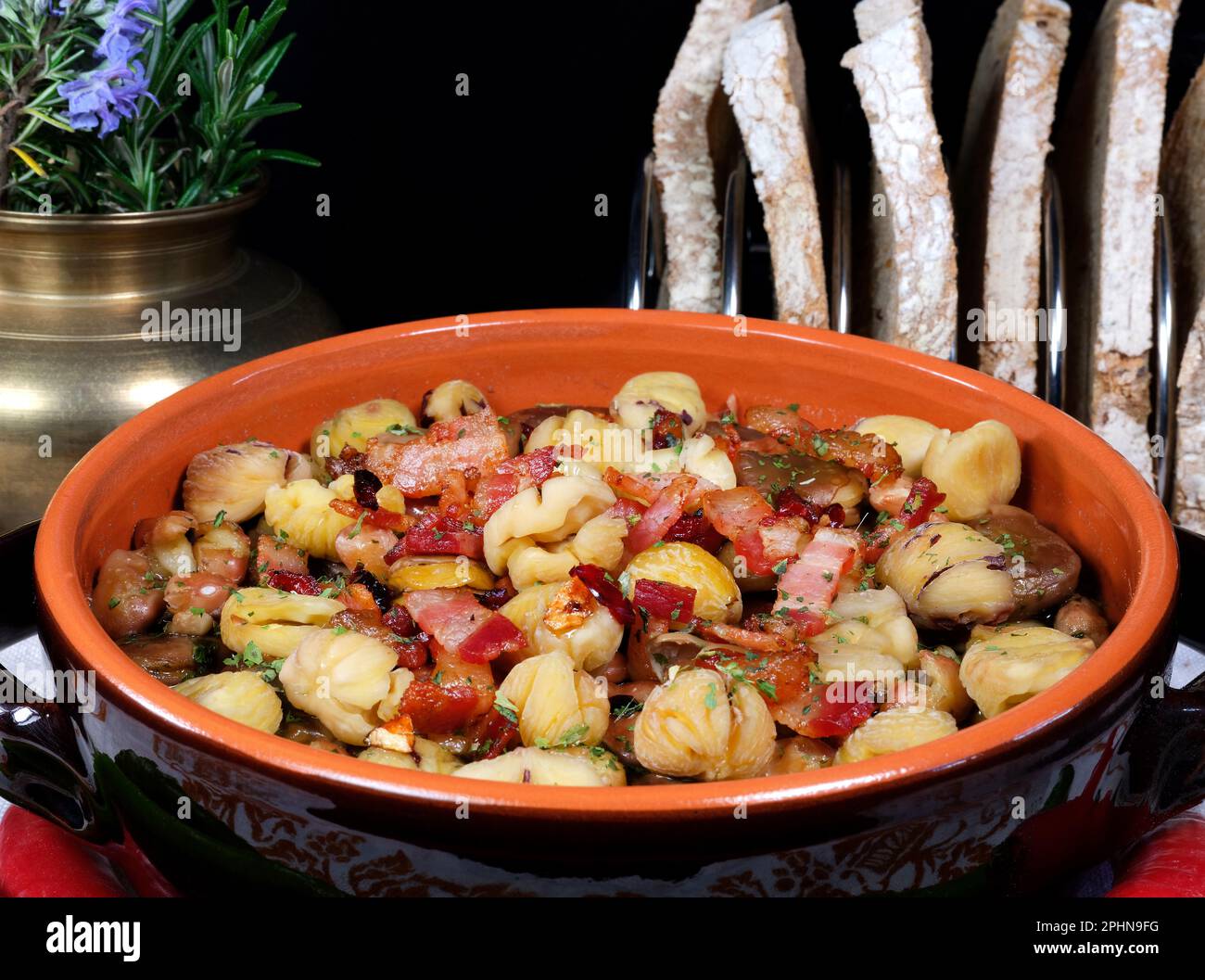 Fava beans soup hi-res stock photography and images - Alamy