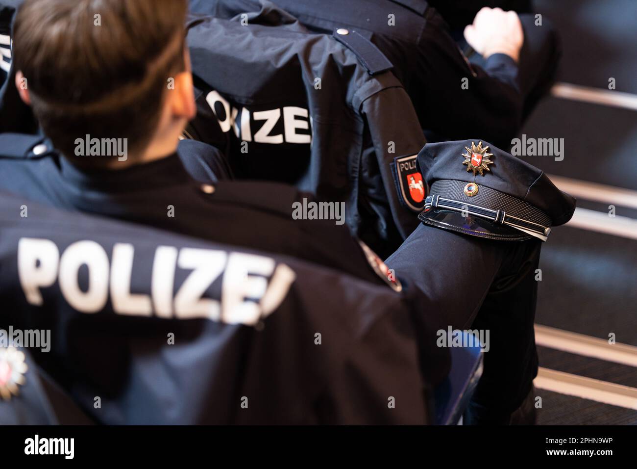 Nienburg, Germany. 29th Mar, 2023. A police officer from the 18th ...