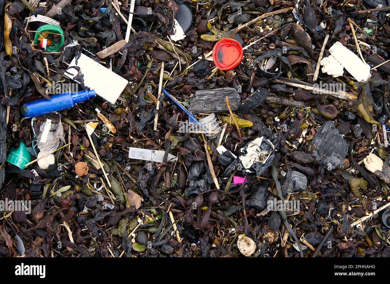 Plastic trash planet pollution hi-res stock photography and images - Alamy