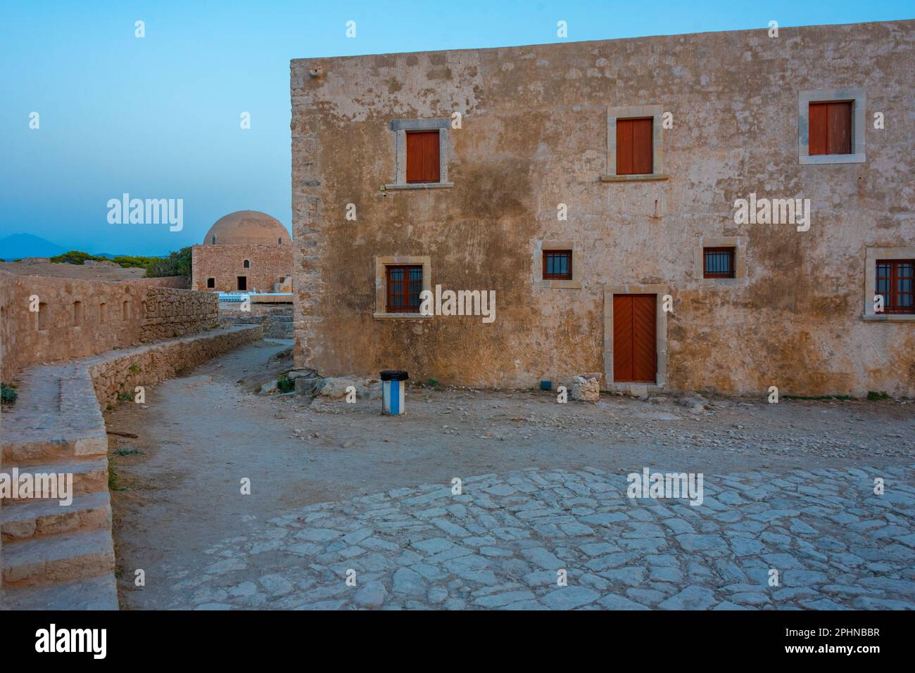 Sunset view of Venetian Fortezza Castle in Greek town Rethimno, Crete ...