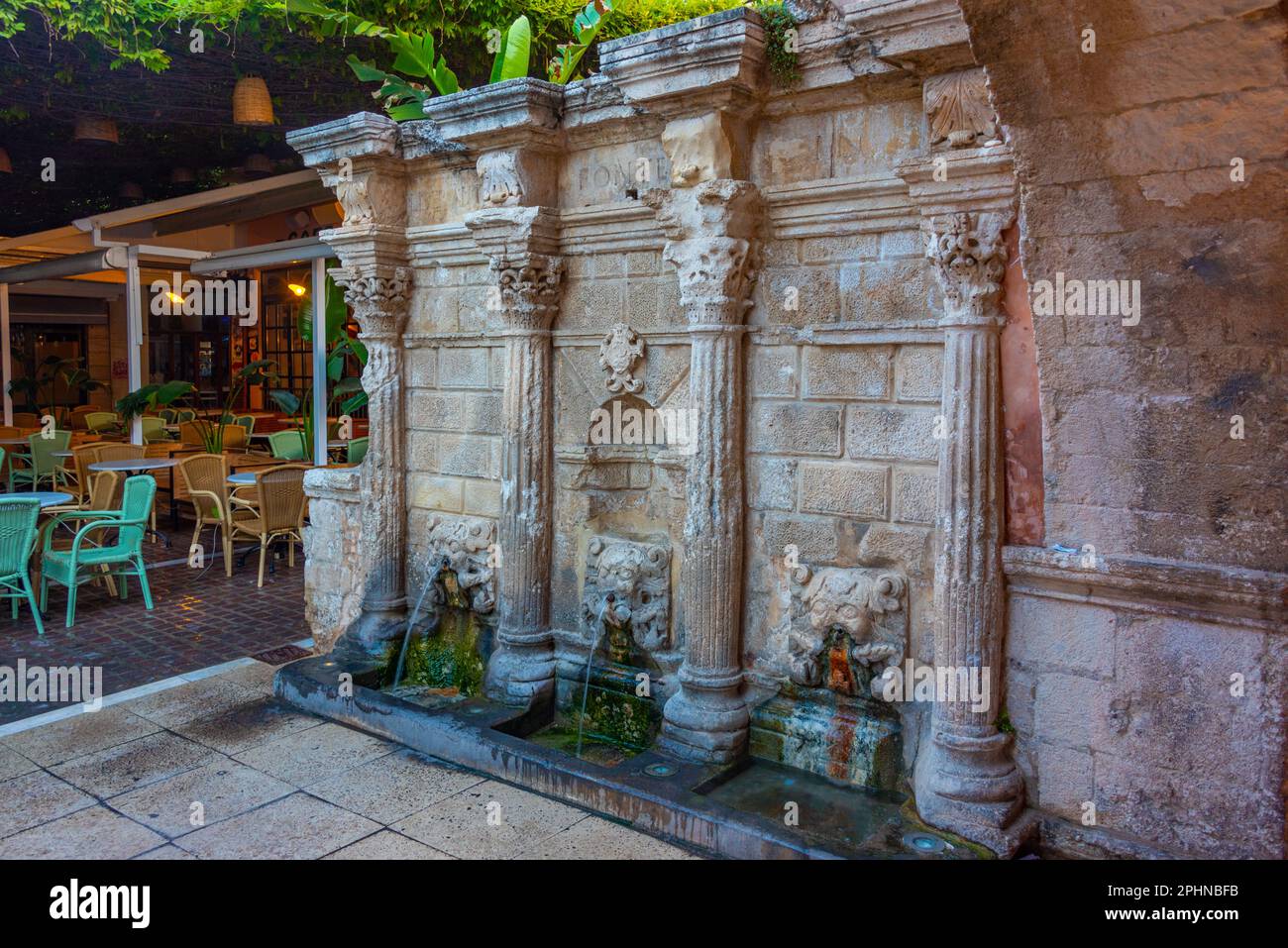 Rimondi Venetian Fountain at Greek town Rethimno, Crete Stock Photo - Alamy