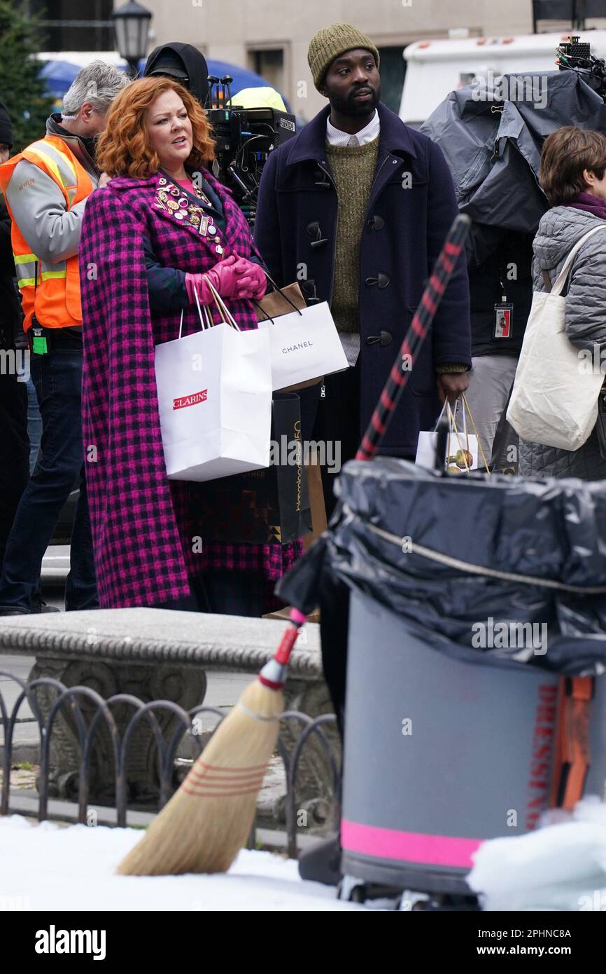 New York, NY, USA. 28th Mar, 2023. Melissa McCarthy, Paapa Essiedu ...