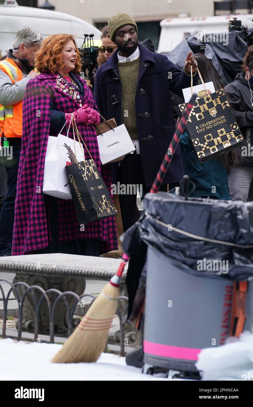 New York, NY, USA. 28th Mar, 2023. Melissa McCarthy, Paapa Essiedu ...
