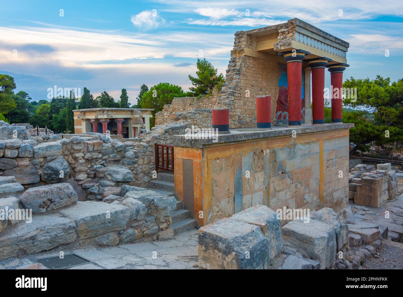 Sunset view of the north entrance to Knossos palace at Greek island ...