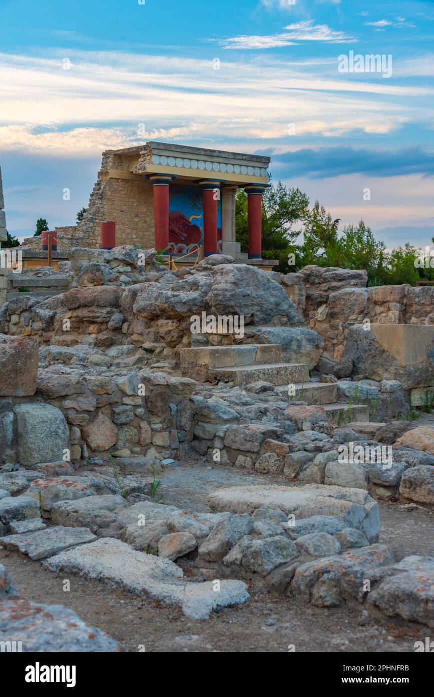 Sunset view of the north entrance to Knossos palace at Greek island ...