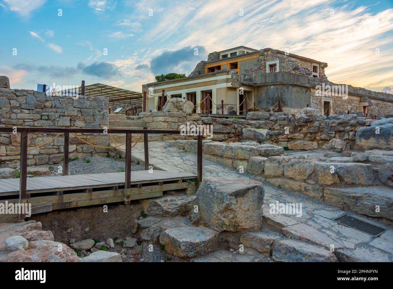 Sunset view of the ruins of Knossos palace at Greek island Crete Stock ...