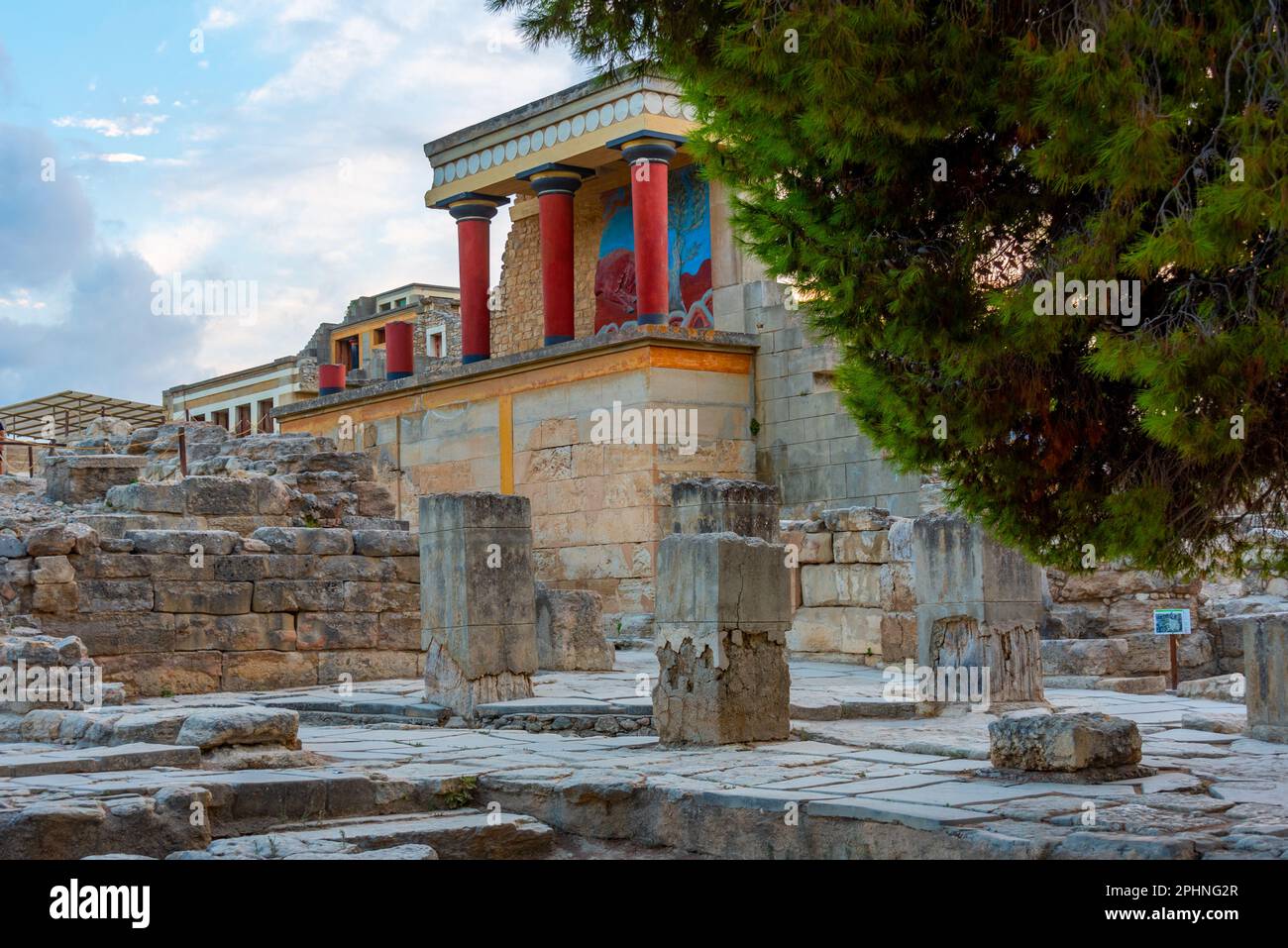 Sunset view of the north entrance to Knossos palace at Greek island ...