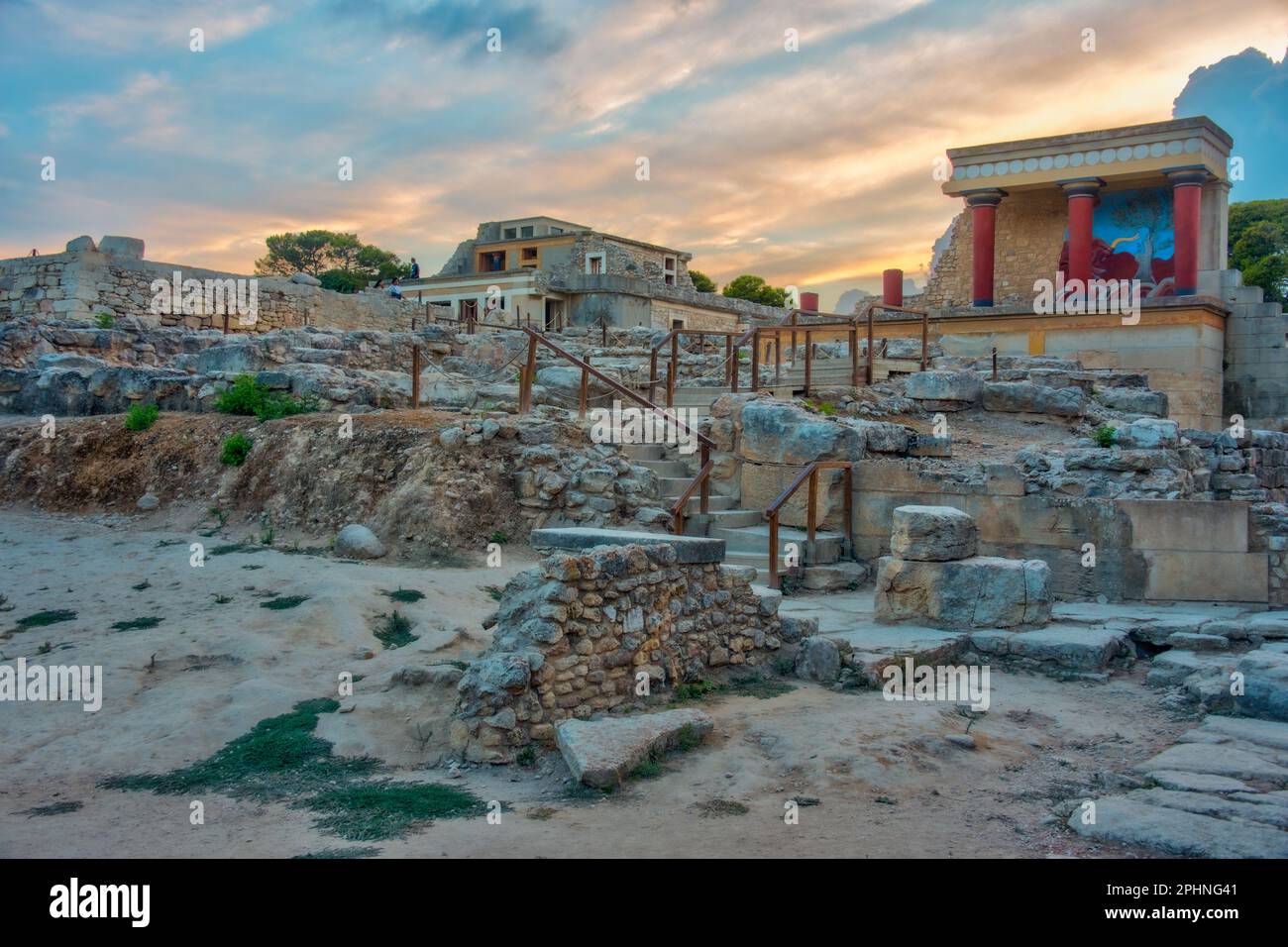 Sunset view of the north entrance to Knossos palace at Greek island ...